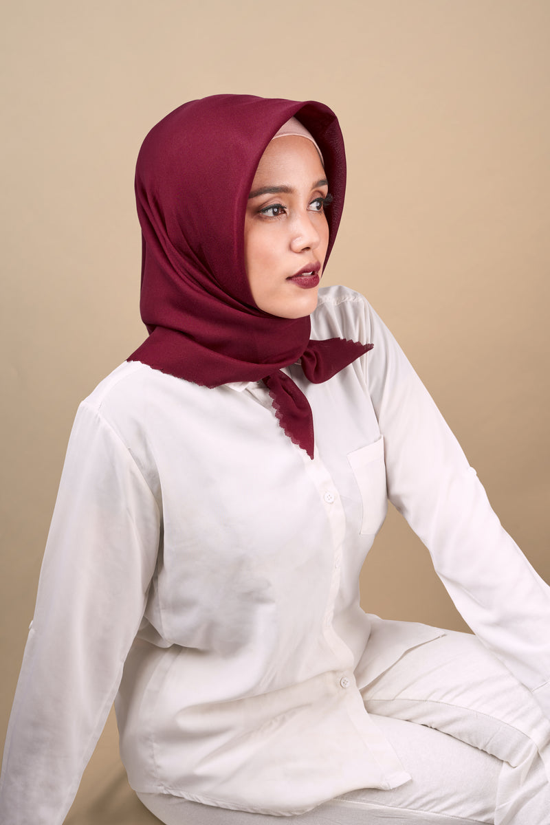 Plain Square - Bunga Raya – OHMYDAISY